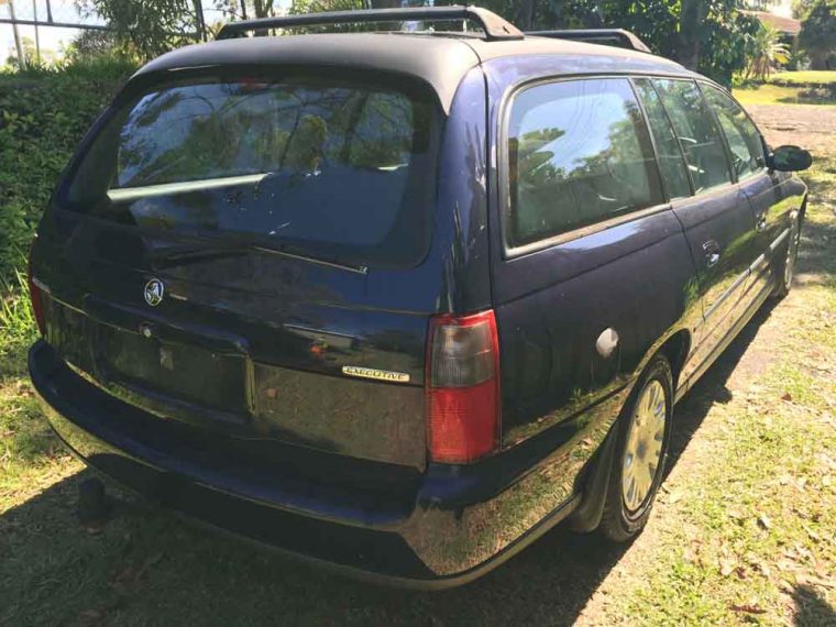 Holden Commodore VX 2000 Blue 2 | Used Vehicle Sales