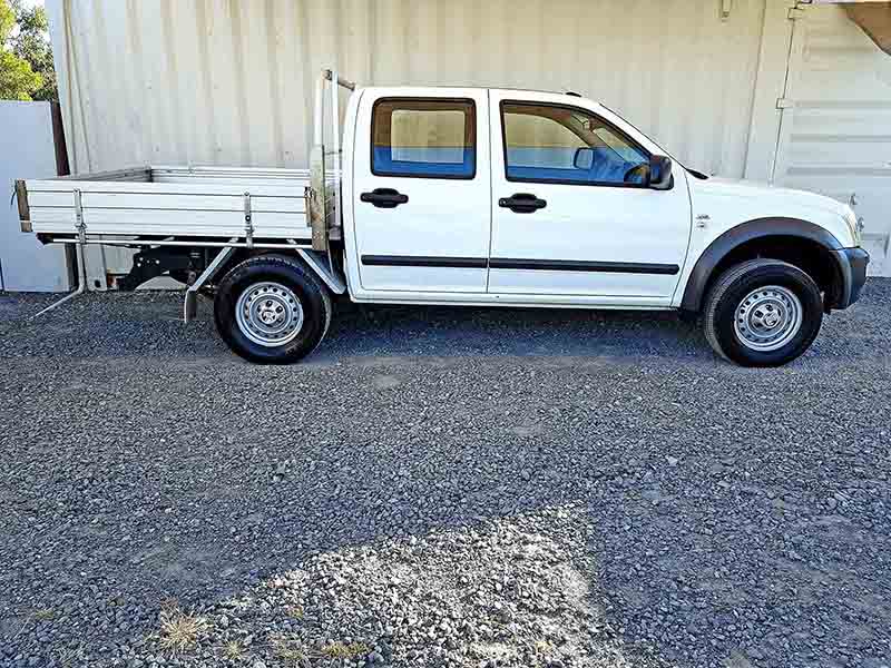Automatic Dual Cab Ute Holden Rodeo 2006 White - Used Vehicle Sales