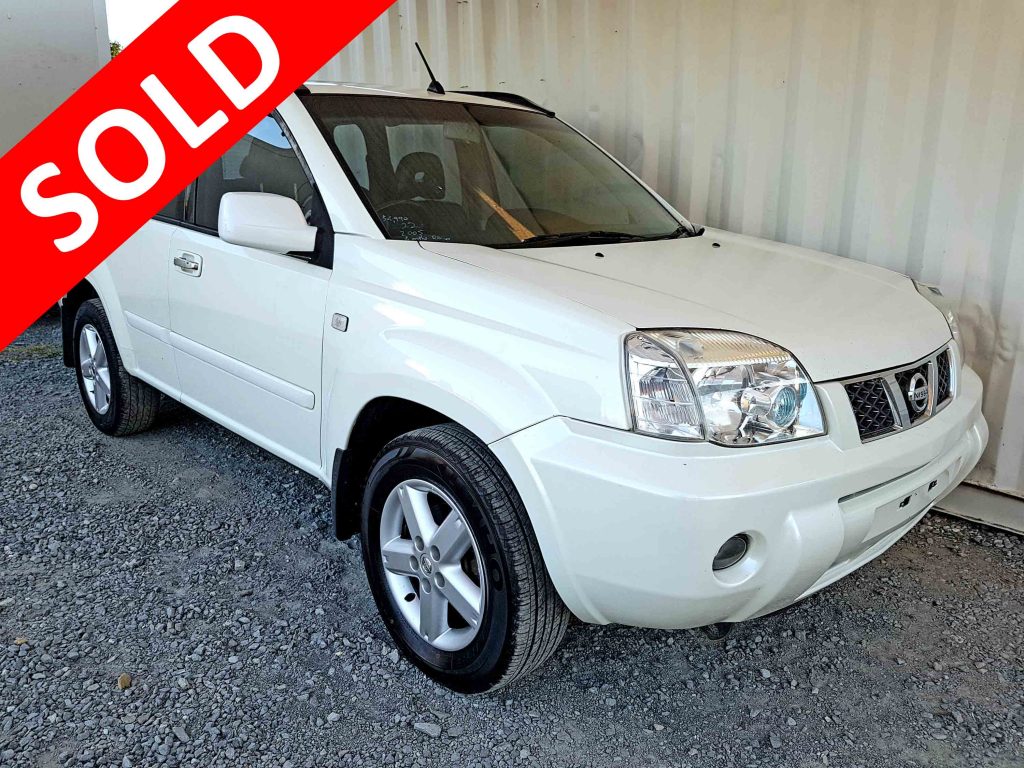 Automatic 4x4 SUV Nissan X-Trail Ti 2005 White - Used Vehicle Sales