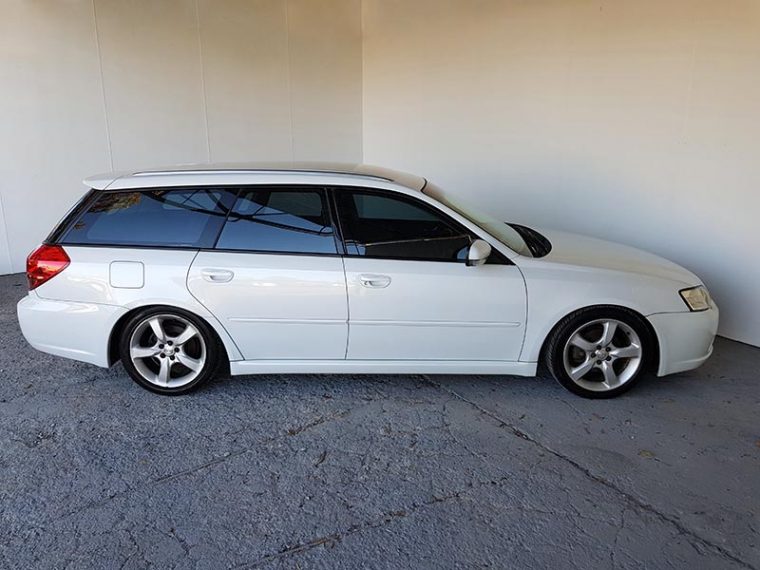 Subaru Liberty 4cyl Dual Range AWD Manual Wagon 2006 white - 8 | Used ...