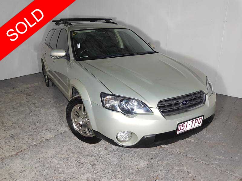 Subaru Outback AWD Wagon 2003 Gold | Used Vehicle Sales
