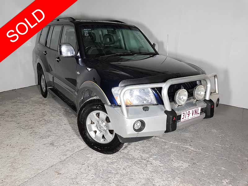 2003 Mitsubishi Pajero Blue | Used Vehicle Sales